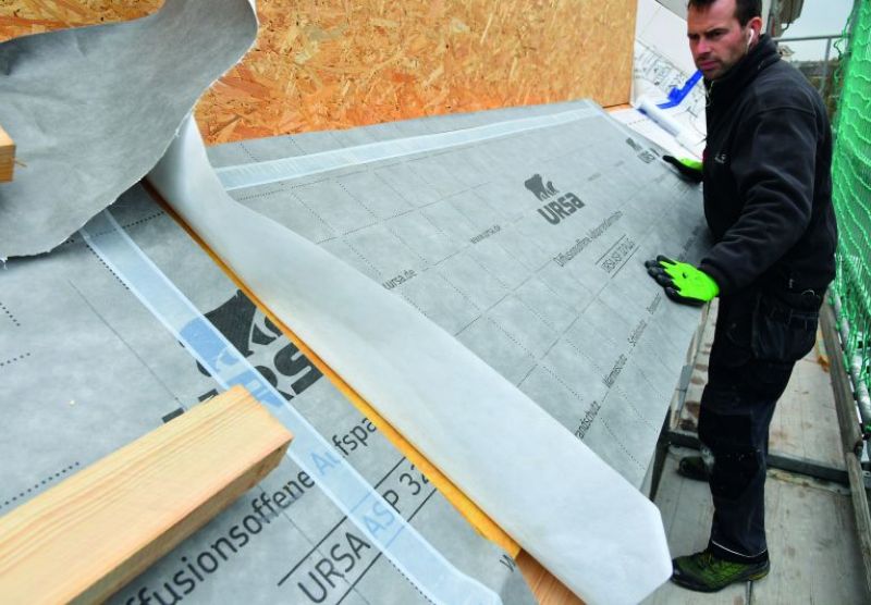 Das Hausdach regelmäßig prüfen